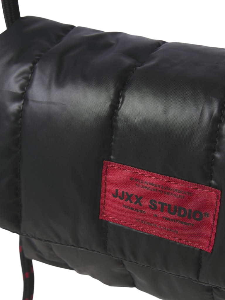 JJXX Crossbody Bag in Black – Meg Maitland